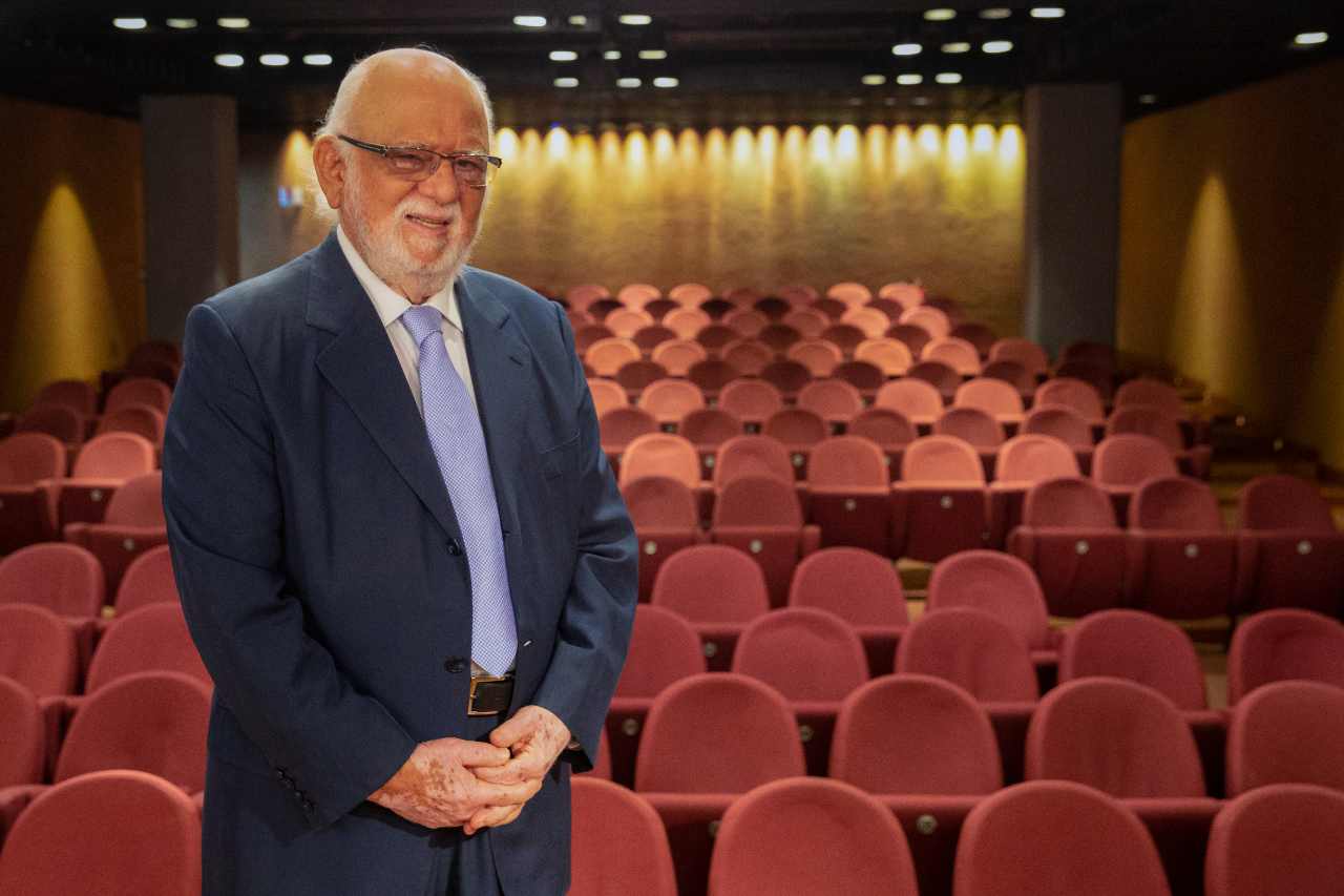 SP Escola de Teatro entrevista Danilo Santos de Miranda, conselheiro da ...